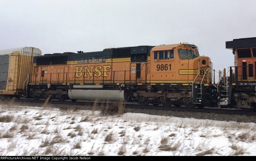 BNSF 9861